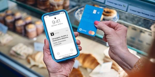 SumUp lancia Conto Aziendale: carta Mastercard con IBAN per gestire i ...